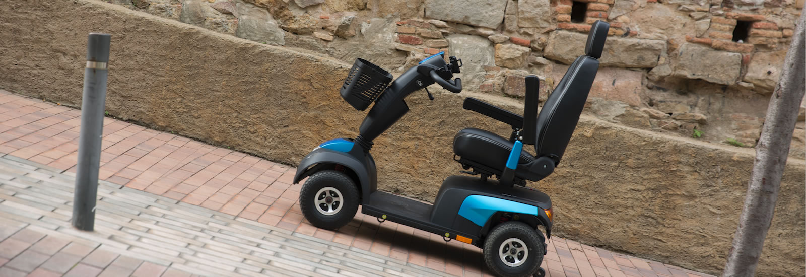 Invacare Comet Alpine Plus scooter elettrico - Invacare Italy